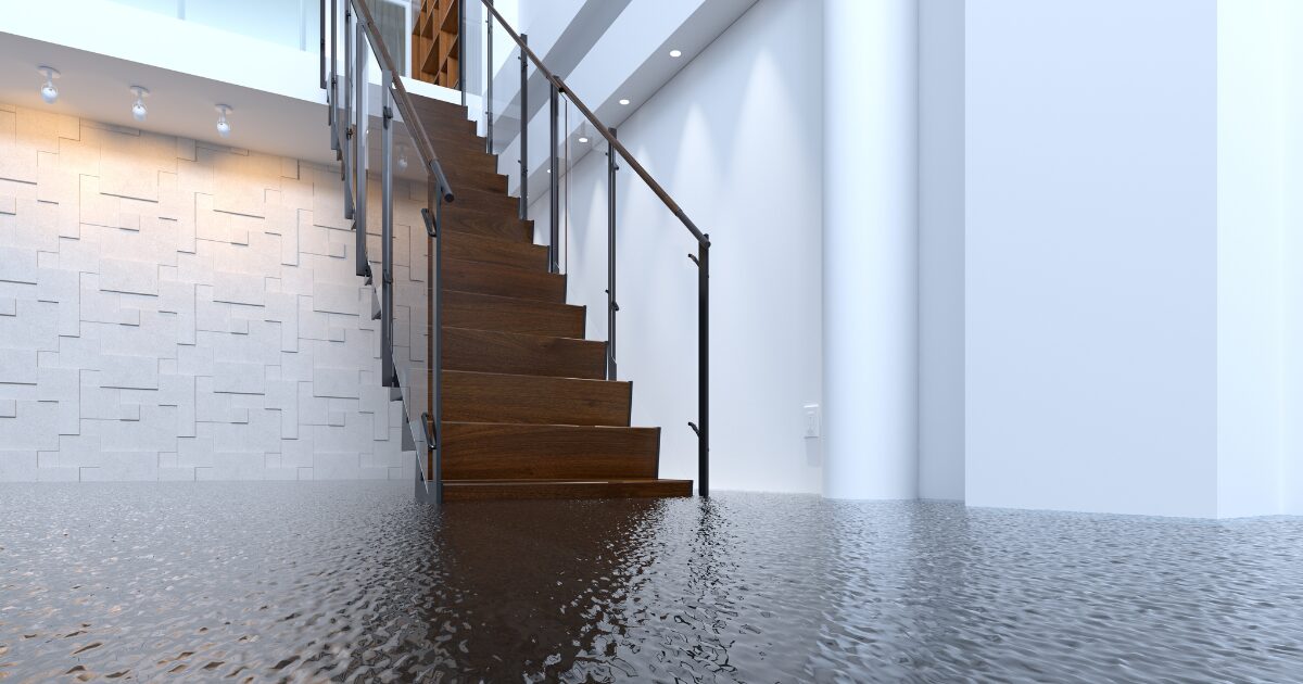 Business Flood Plan Recovery Guide | Reynolds Restoration